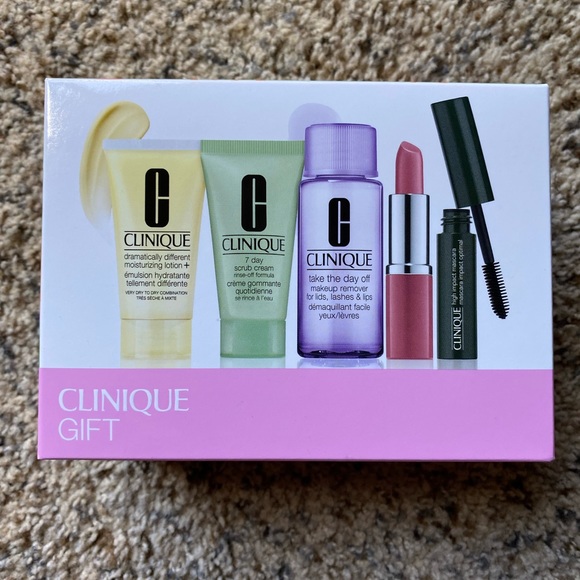 Clinique | Makeup | Clinique Superheroes 5 Piece Kit | Poshmark